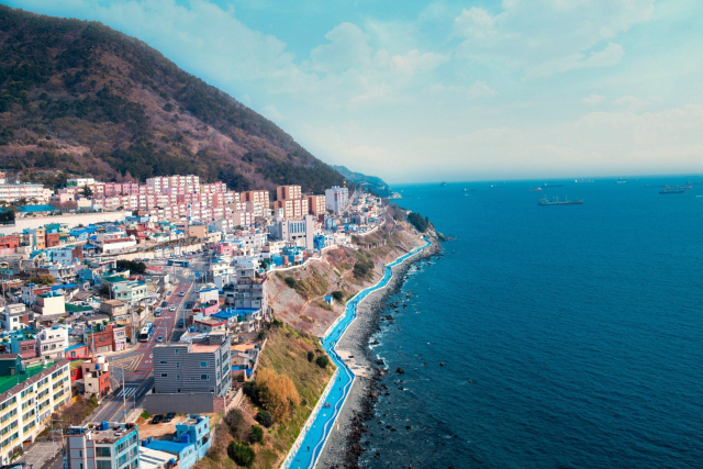 樂遊釜慶5日～海岸列車、佛國寺、韓服漫遊、海景咖啡廳【華航】 | 五福旅遊Lifetour